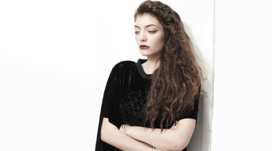 10 Years of Lorde’s Groundbreaking Debut ‘Pure Heroine’